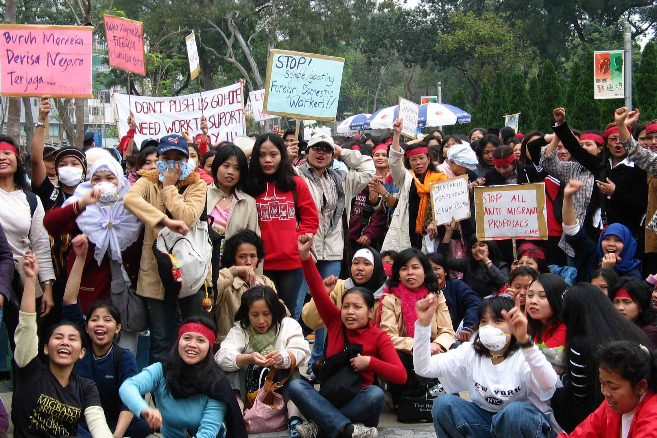 Escaping the Frame: Migrant Workers (from Indonesia) in the Margins of ...